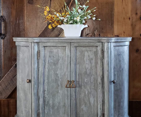 Old World Console Table With Cracked Gesso – Amy Howard At Home