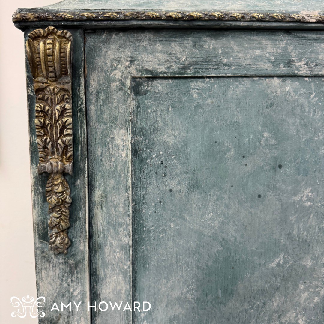 Mastering the Gustavian Finish: A Step-by-Step Antique Look Using Milk ...