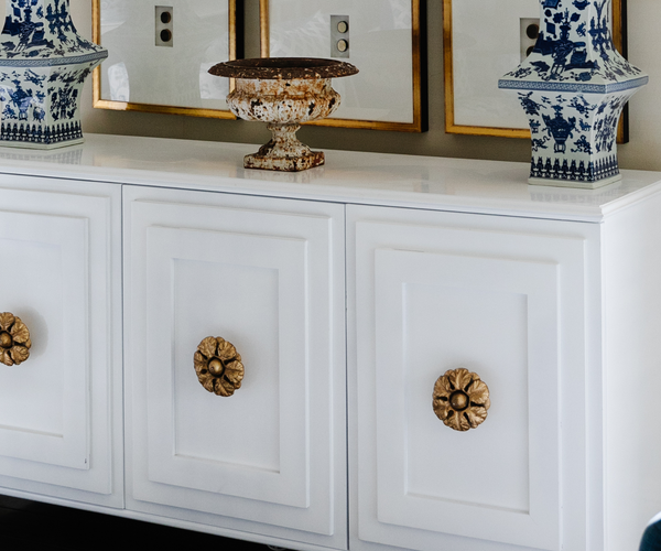 How to Achieve The Perfect Lacquered Finish – Amy Howard At Home