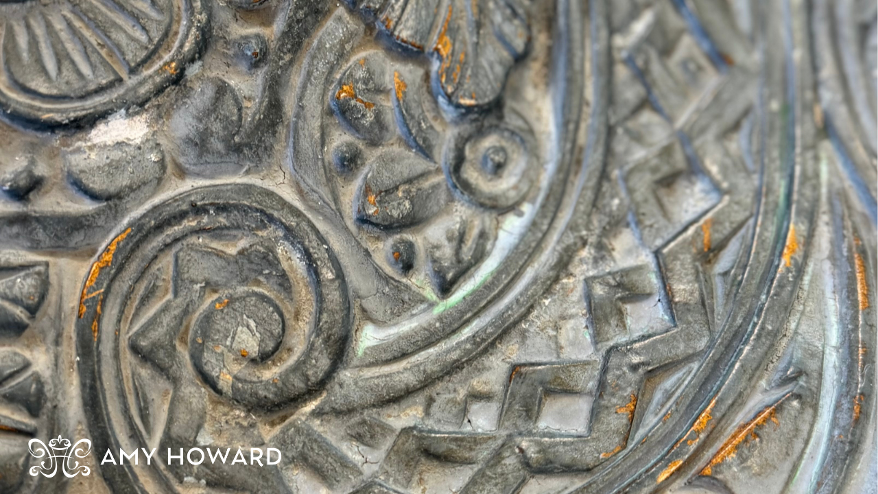 Transforming an Ornate Frame with an Elegant Old World Milk Paint Fini ...