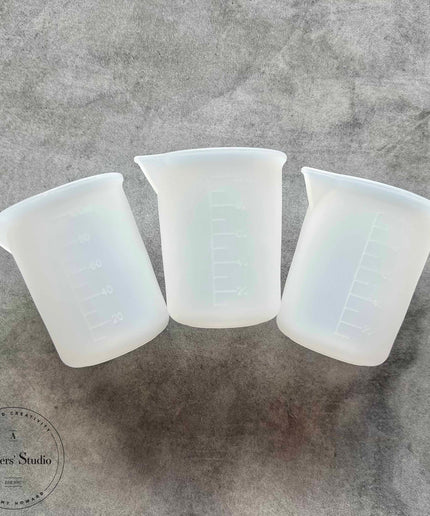 Small Measuring Cup - Set of 3 – Amy Howard At Home