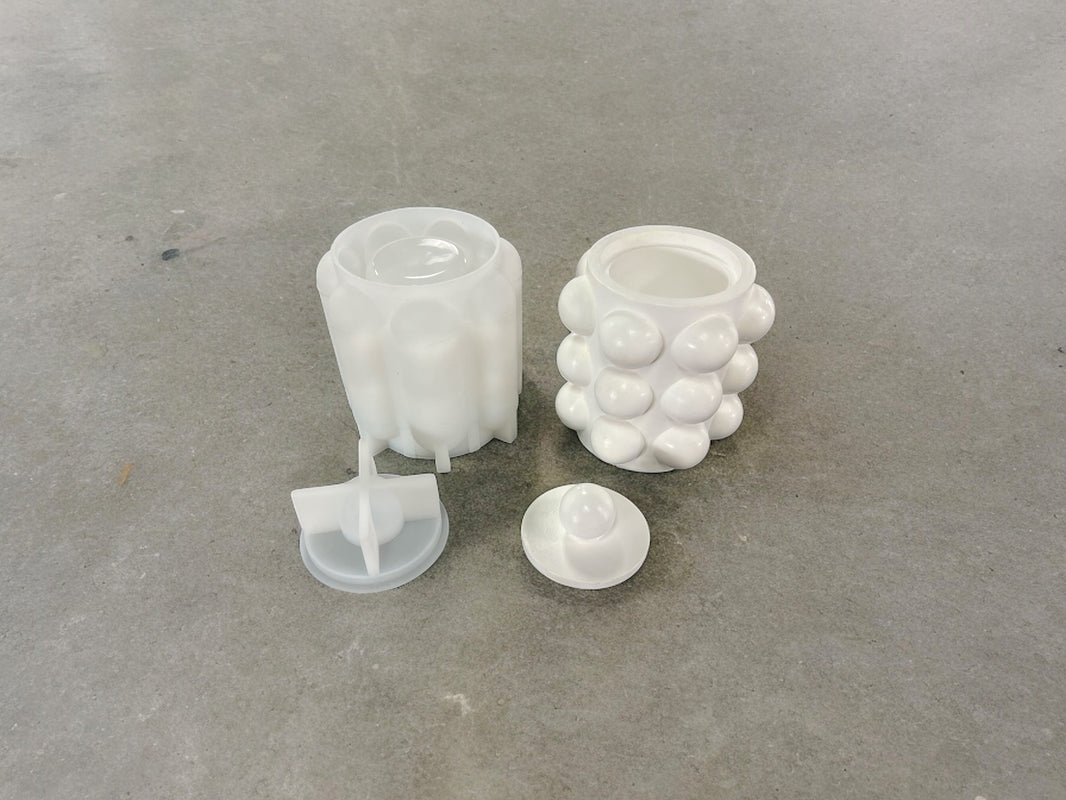 Modern Vase Mold – Amy Howard At Home
